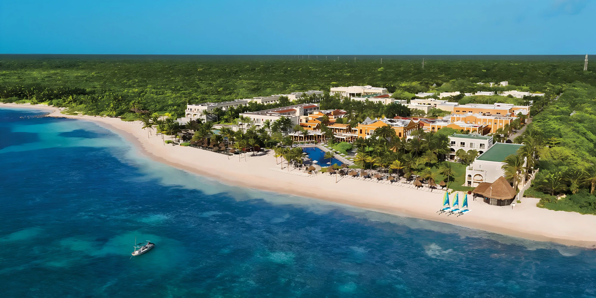 Yamille & Devin Dreams Tulum Resort | Destify Destination Wedding